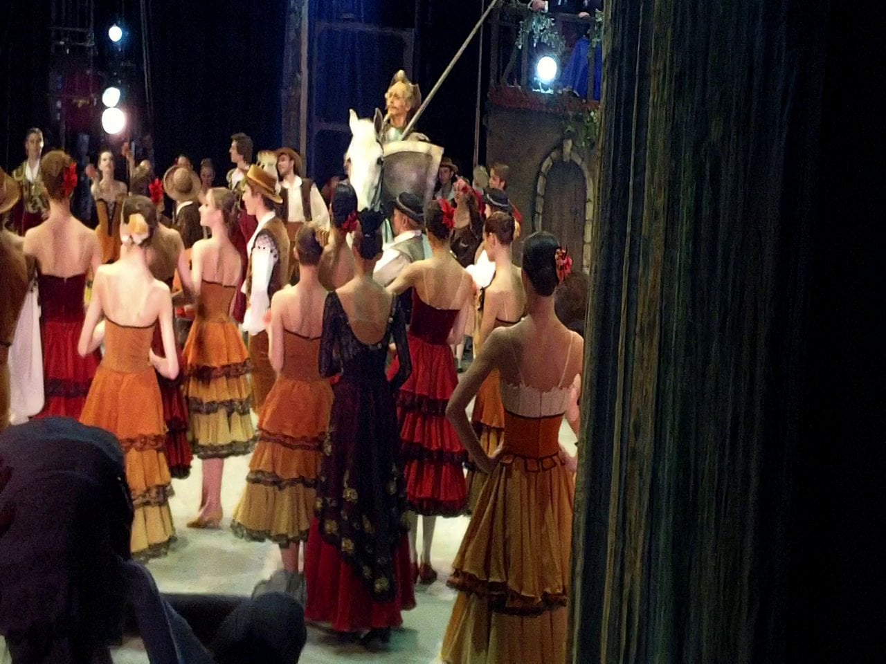 Horse and Donkey on the London Stage - A-Z Animals